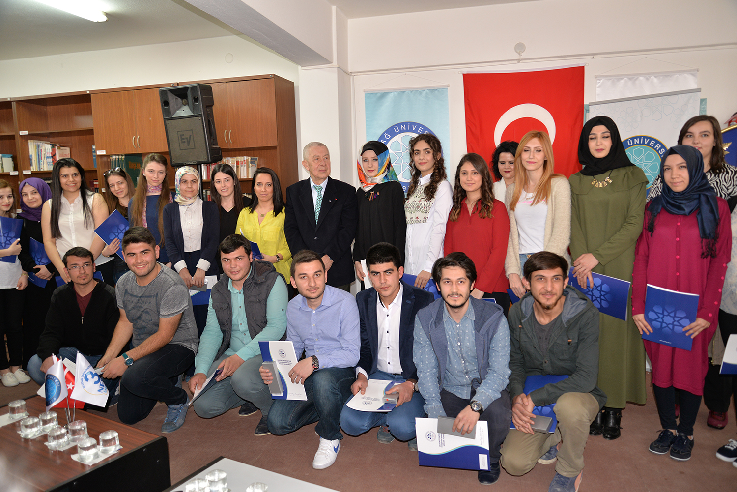 Yenişehir İbrahim Orhan MYO’da başarılı öğrencilere ödül