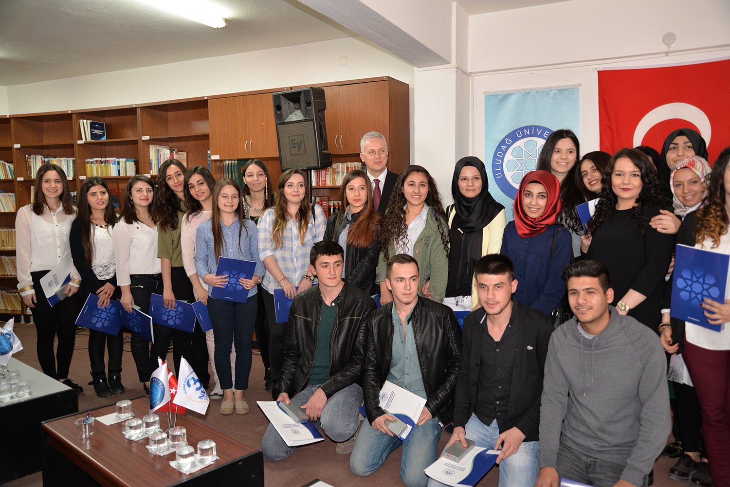 Yenişehir İbrahim Orhan MYO’da başarılı öğrencilere ödül